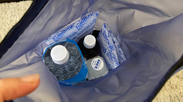 ジム、サウナ、温泉で濡れた洋服やタオルを収納するのに便利！防災グッズとしても使える雑誌付録「ドラえもんDRY BAG」｜@DIME アットダイム