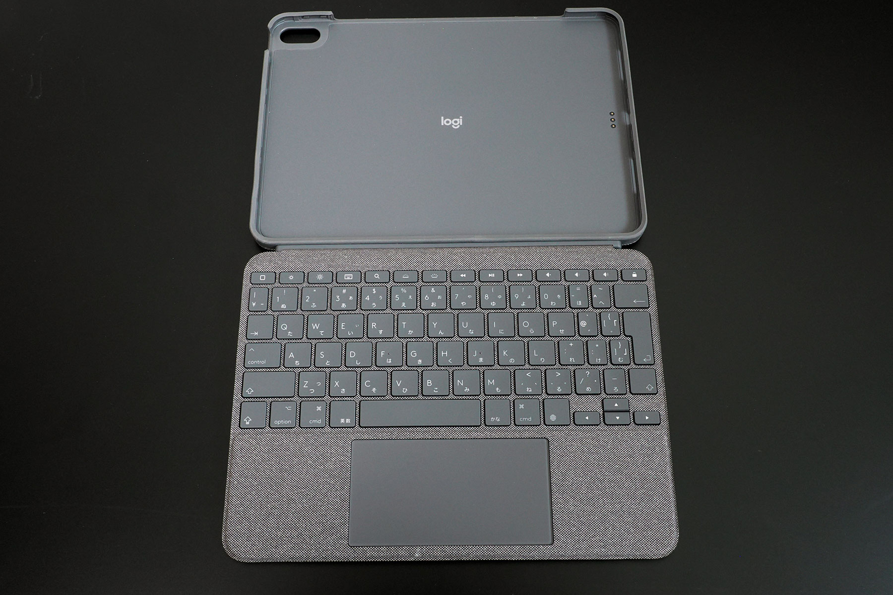 iPadが超軽量のノートPCに変身するLogicool「COMBO TOUCH」の実用性やいかに？｜@DIME アットダイム