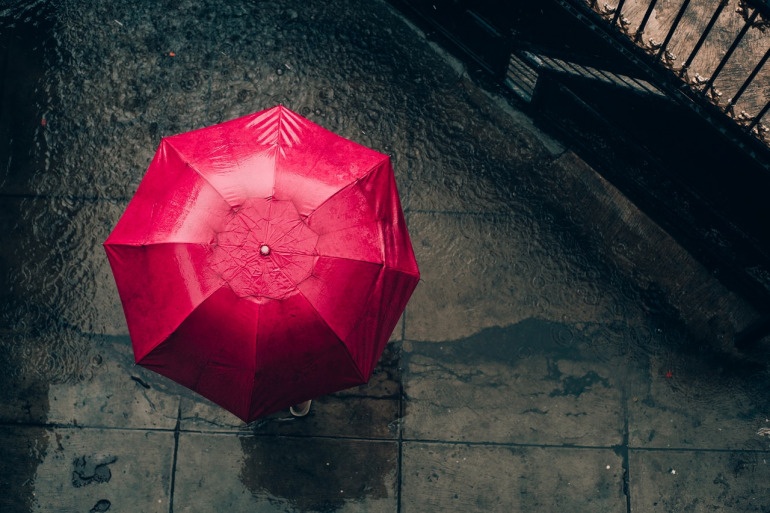 【時候の挨拶・梅雨編】梅雨入り、梅雨明けの時期に使える例文集｜@DIME アットダイム