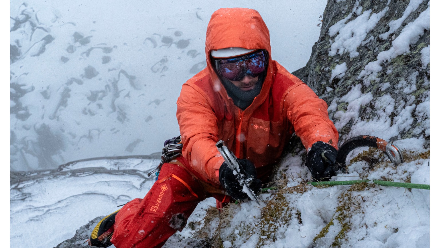 日本ゴアが次世代GORE-TEX PROプロダクトテクノロジーを発表、2025年秋冬シーズンから商品を投入｜@DIME アットダイム